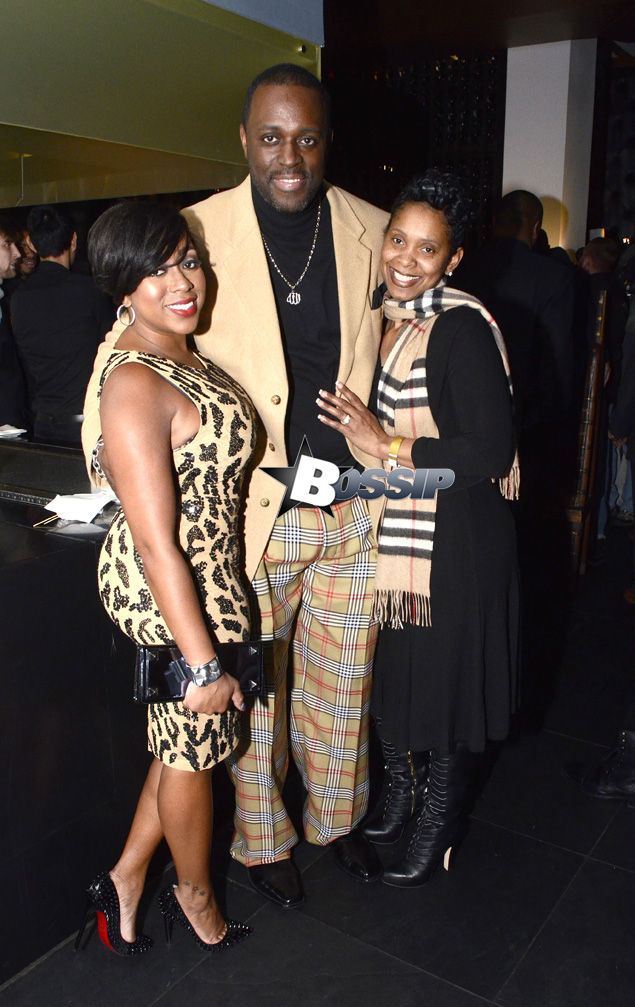 NFL Quarterback Michael Vick And Wife Kijafa Host Charity Event