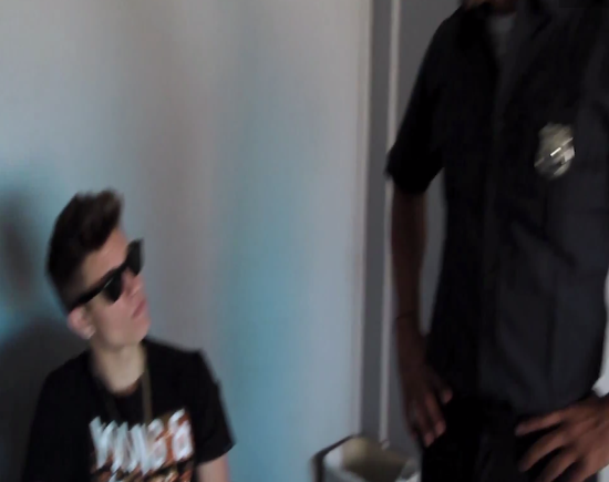 Pure Comedy!: Justin Bieber "Scared Straight" [Video]
