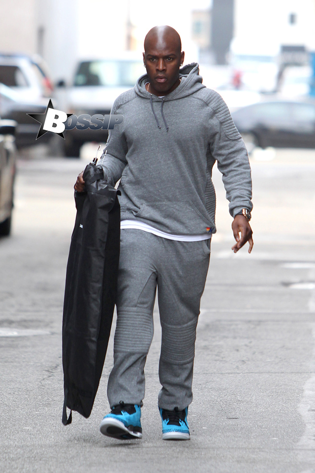 The Kardashian Sisters Film Scenes At Cosmetic Spa