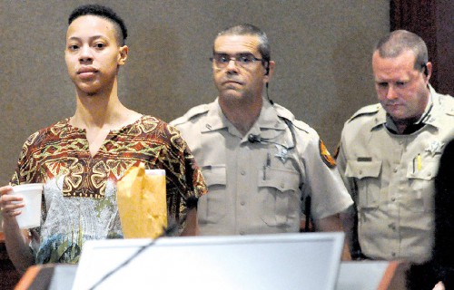 Watch Female Rapper-Murderer "Skyy Mims" Laugh At Guilty Verdict And ...