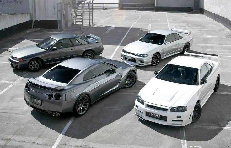 For The Fellas: Footage Shows R35 GTR Skyline Hitting Pole At 105 MPH ...