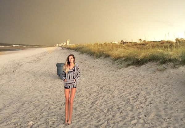 6-Foot-5 Tall Woman Launches Modeling Career