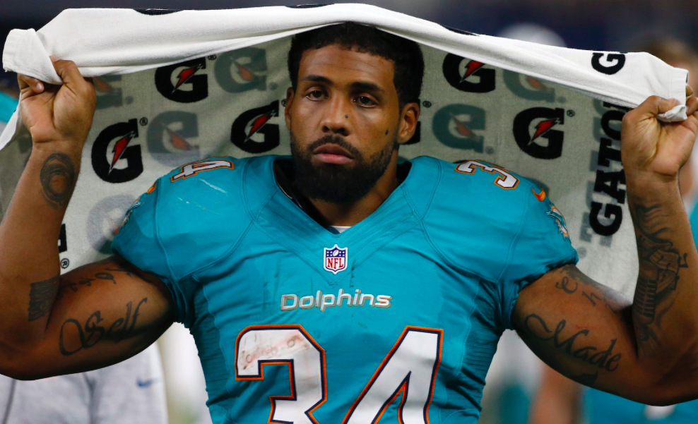 Arian Foster Retires From The NFL