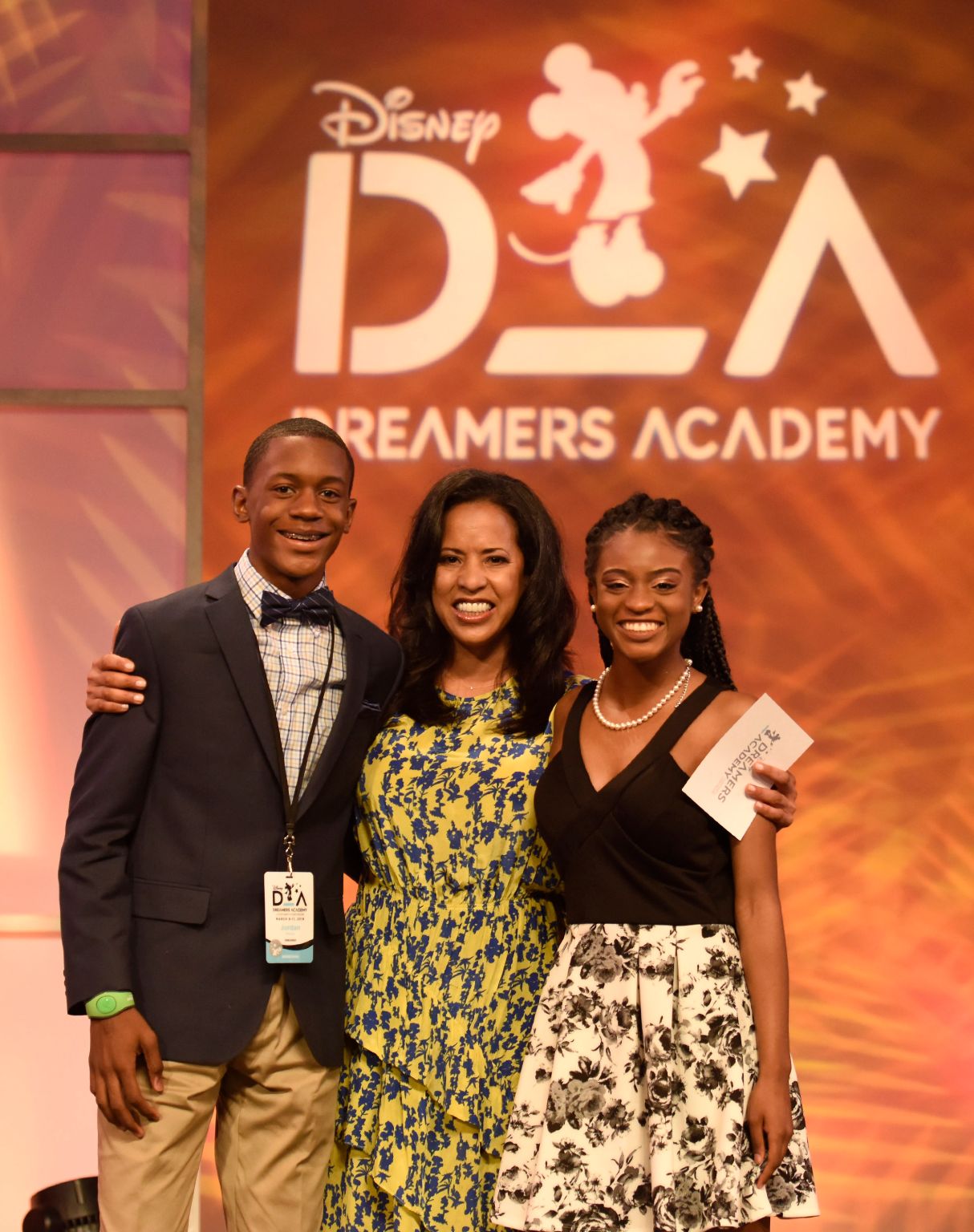 A Lil Positivity: 100 Lucky Students Join Celebs For Empowering Weekend ...