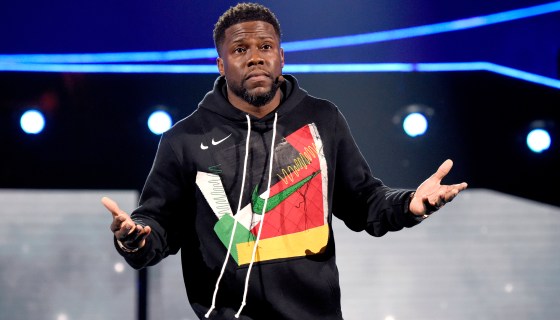 Kevin Hart Takes A Boxing Lesson From Evander Holyfield In New Episode ...