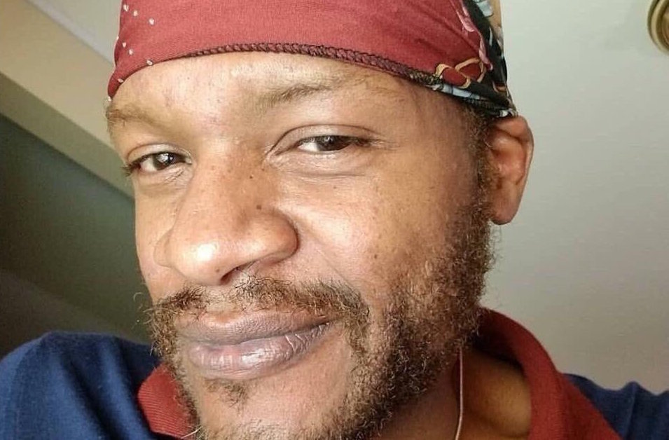 Page 4 of 10 - Jaheim Seems To Have Morphed Into Crackishly Crusty Tree ...