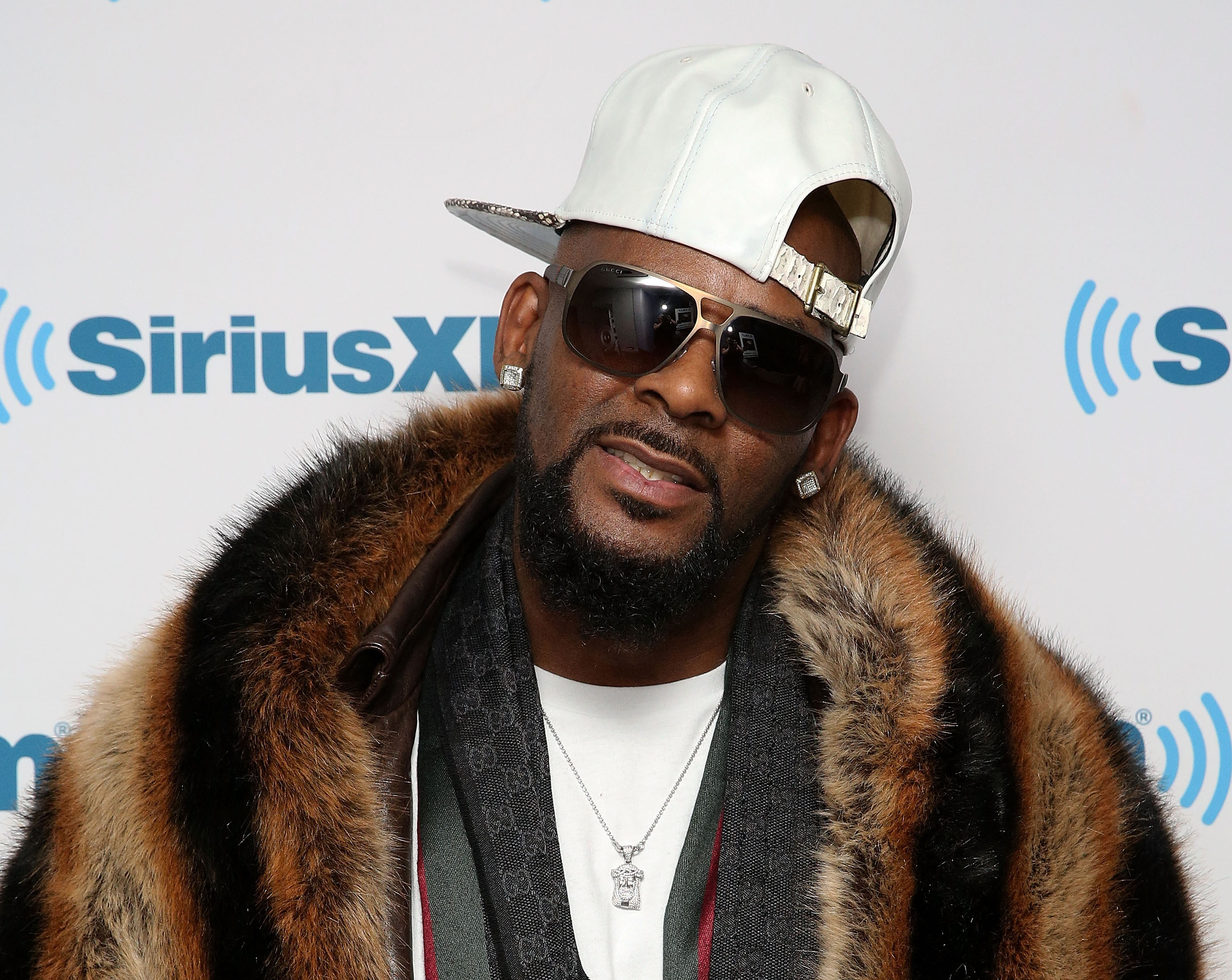 Page 2 of 4 - Jocelyn Savage's Parents Allege That R.Kelly Gave Their ...