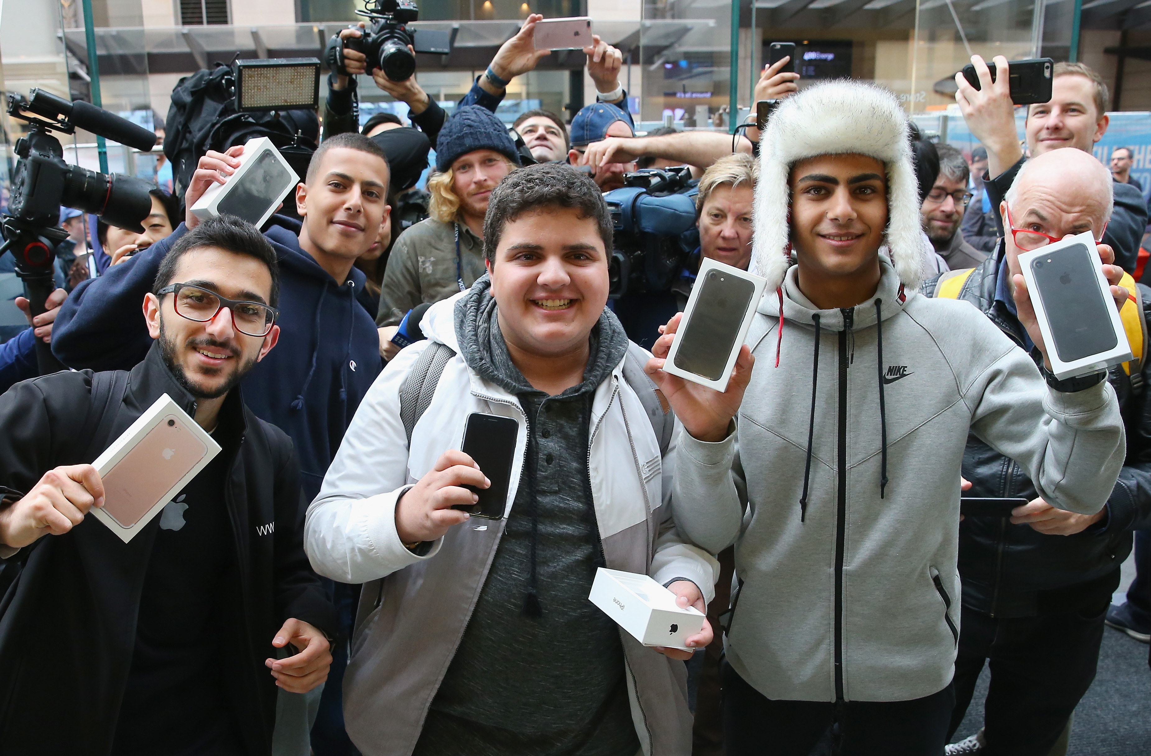 Page 9 of 16 - Apple Announced Group FaceTime With Up To 32 People ...