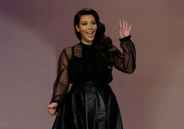 Bone Apple Teeth: Here's Why Kim Kardashian's Phlegm-A-Roni Casserole ...