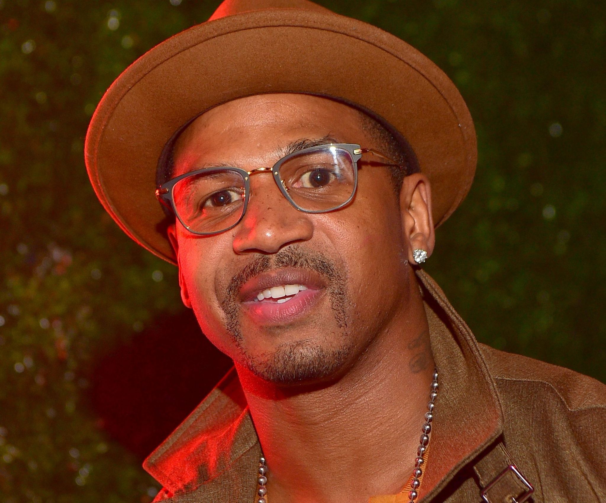 Happy Honeymoon: 20-Yr-Old Says Stevie J Knocked Her Up, Blasts Him For ...