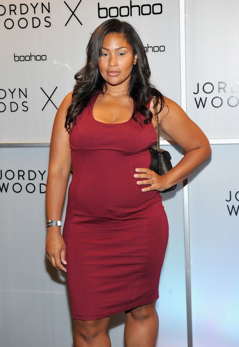 Anansa Sims: A Gallery Of Reasons Matt Barnes Smithereens Smashed ...