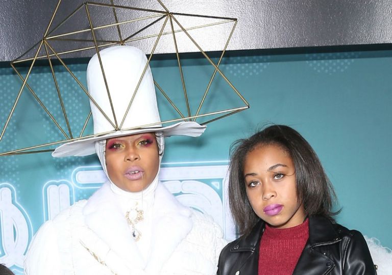 Got It From Her Mama: Erykah Badu Duets With Daughter Puma For Your ...