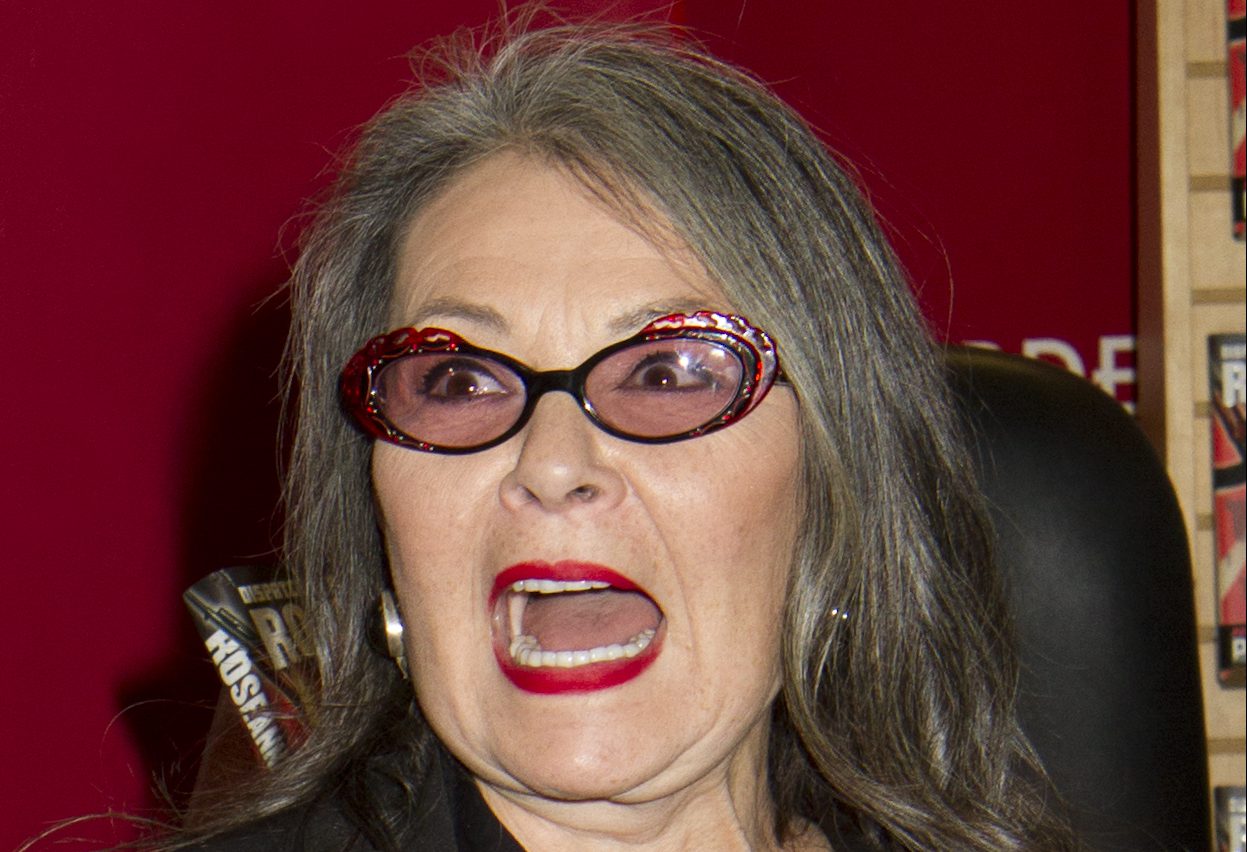 Roseanne Goes Awf After They Kill Off Her Character In 'The Conners'