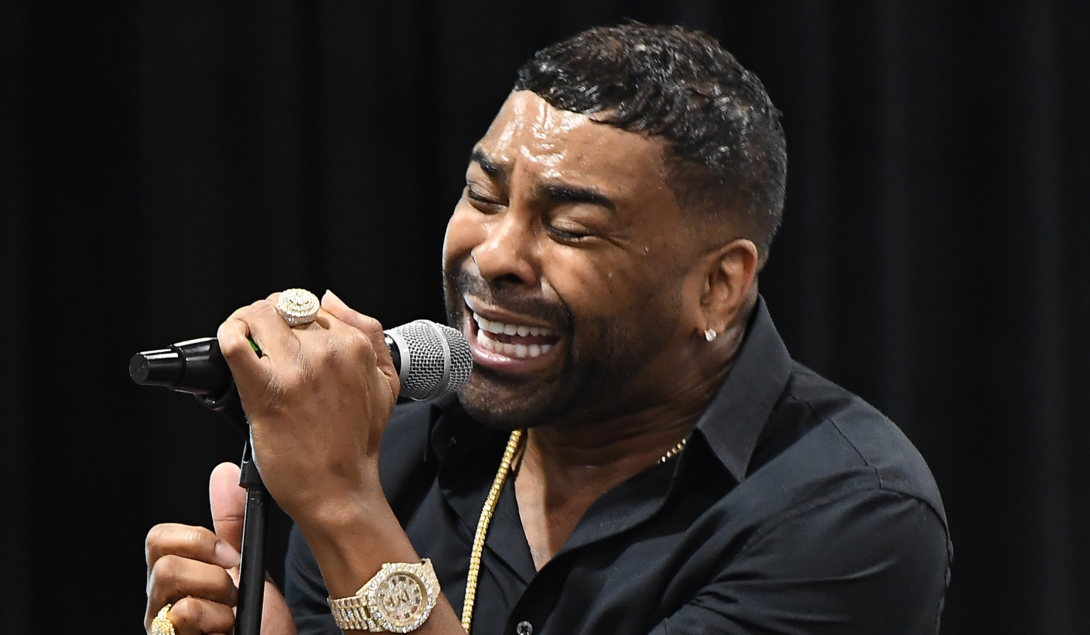 Ginuwine's Freshly Sharpie-Scribbled Build-A-Beard Sparks Hilarious Chaos