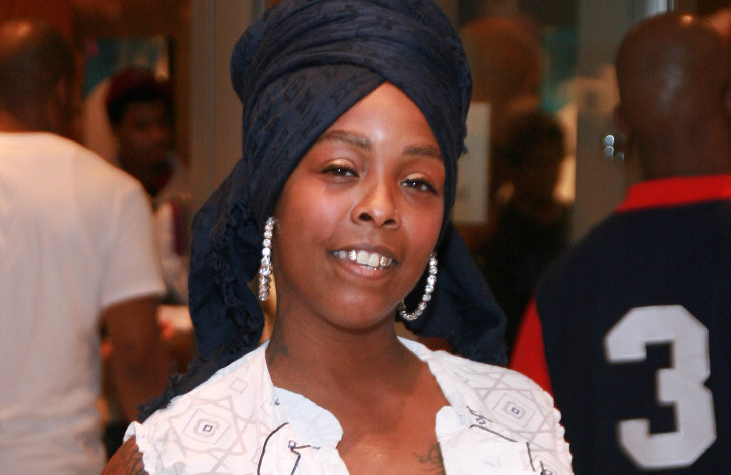 This Hilarious New Khia Meme Is Blowing Up Twitter