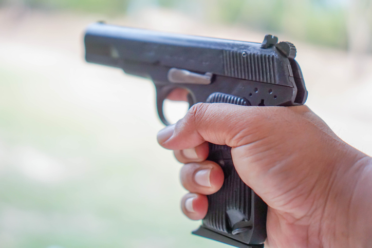 79-year-old Georgia woman fights off burglar with gun shots