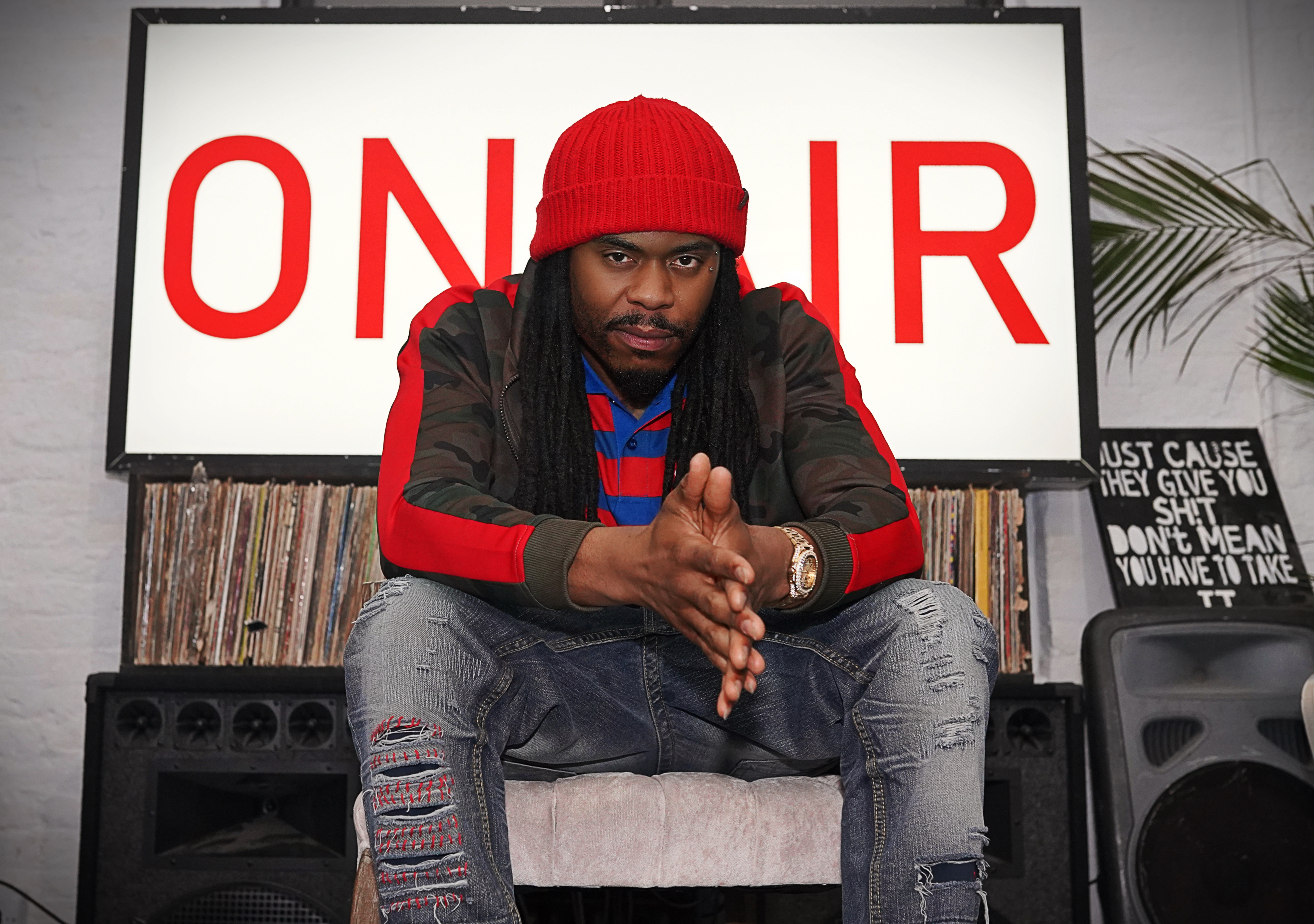 BOSSIPSounds: Xay Capisce Premieres New Video For “Do It Again”