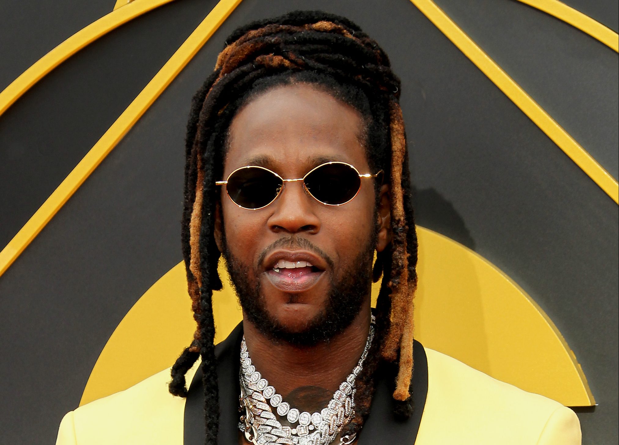 2 Chainz Plays With A $3K Robot Dog In Silicon Valley [Video]