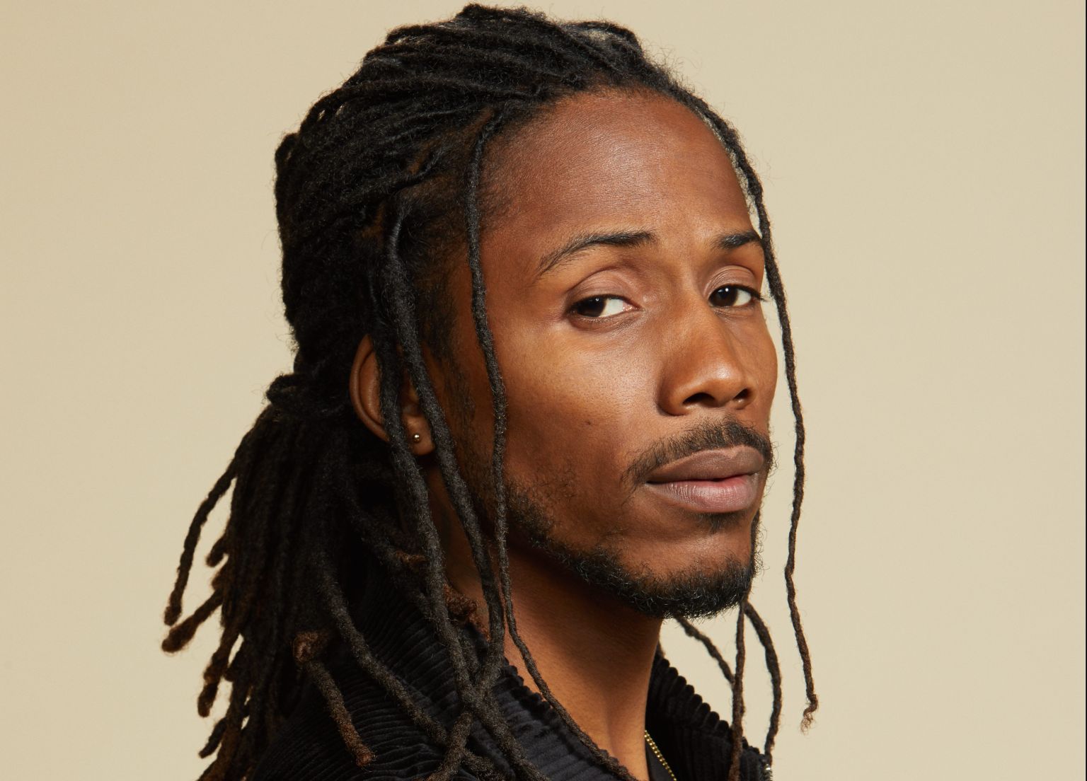 D Smoke Drops A Video For His Track, "No Commas" [Video]