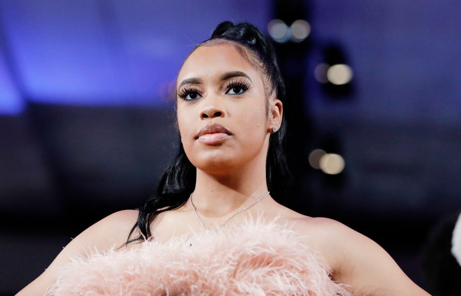 Baby Bumping Milan Harris Dances To 7/11