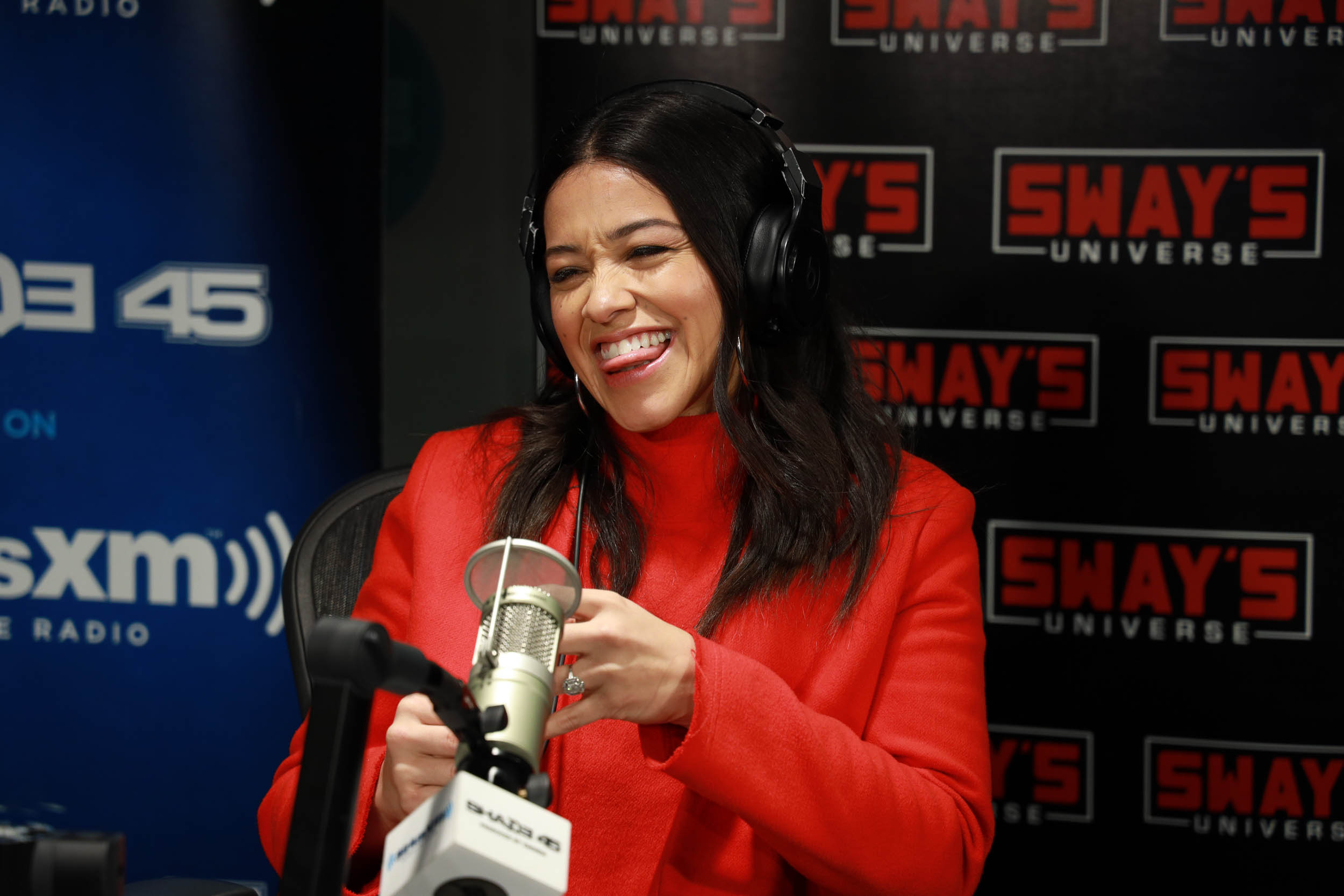 Gina Rodriguez Posts Black Lives Matter On IG, Gets Dragged Anyway