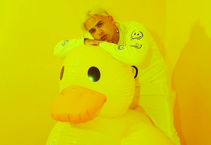 SMILEZ Is Here To Paint The World Yellow With Debut Single "Head Shoulders"