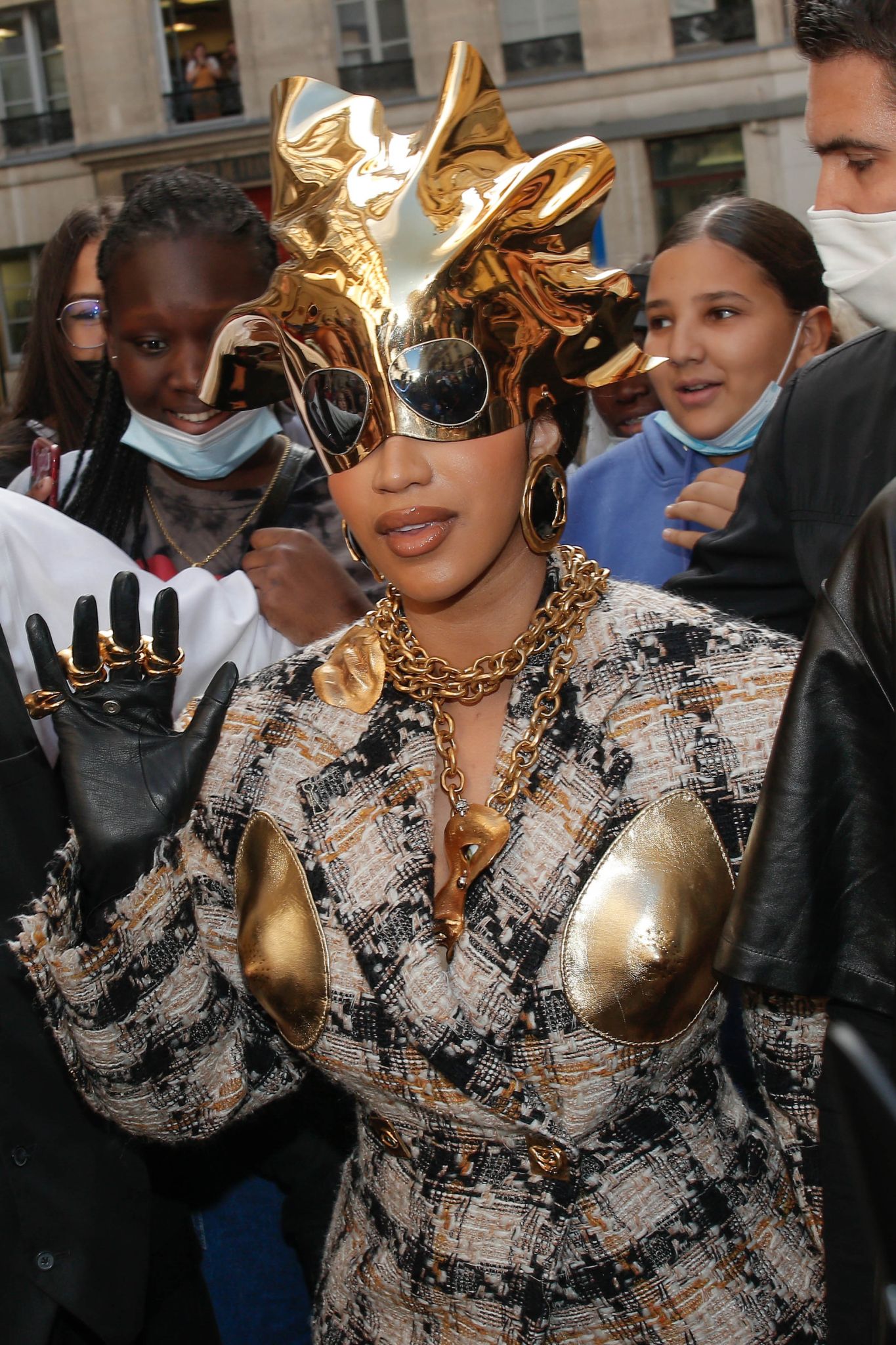 Cardi B Rocks Surreal Schiaparelli Ensemble At Paris Fashion Week