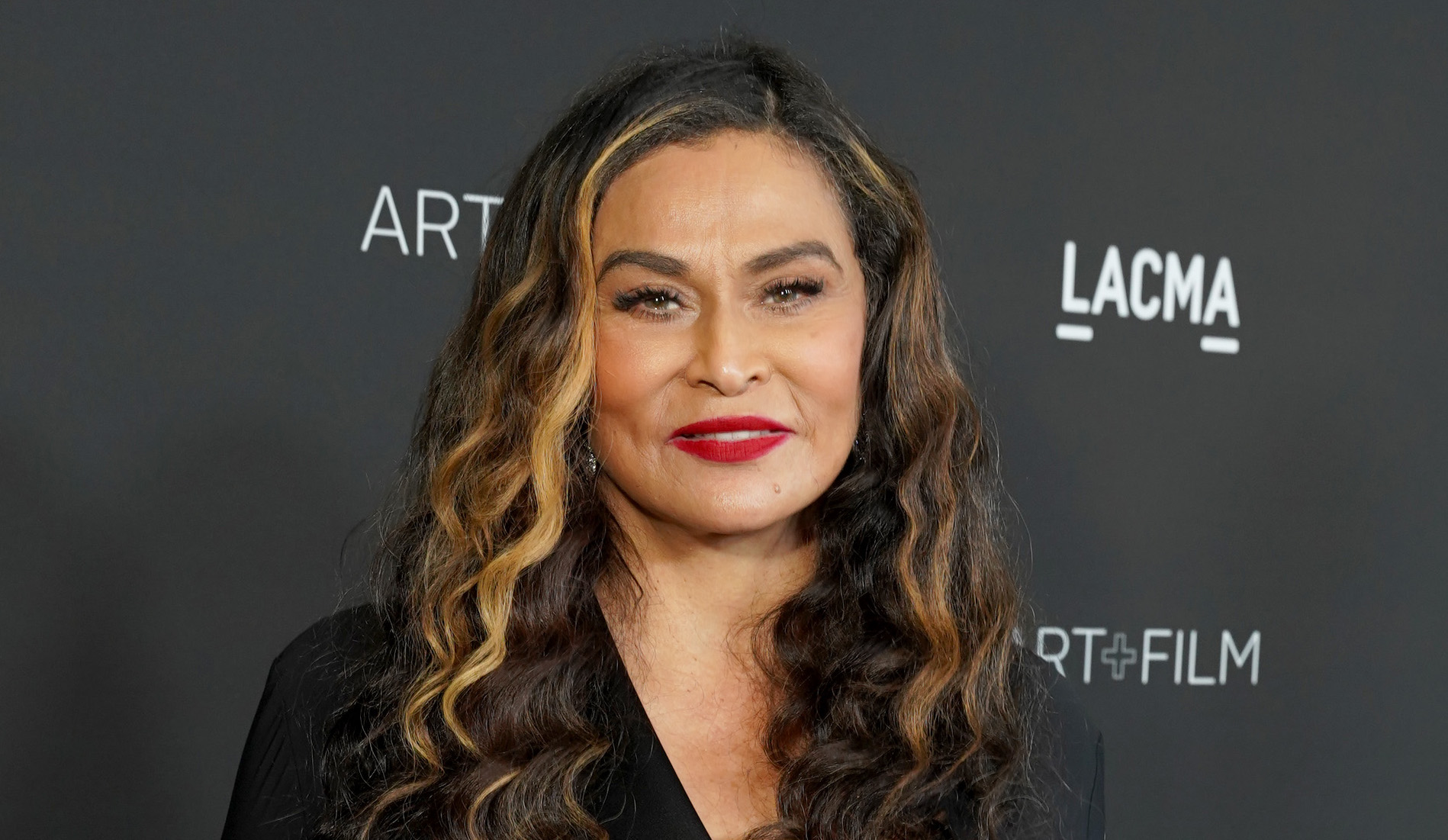 Tina Knowles-Lawson Teams Up With SheaMoisture For House Of Shea Experience