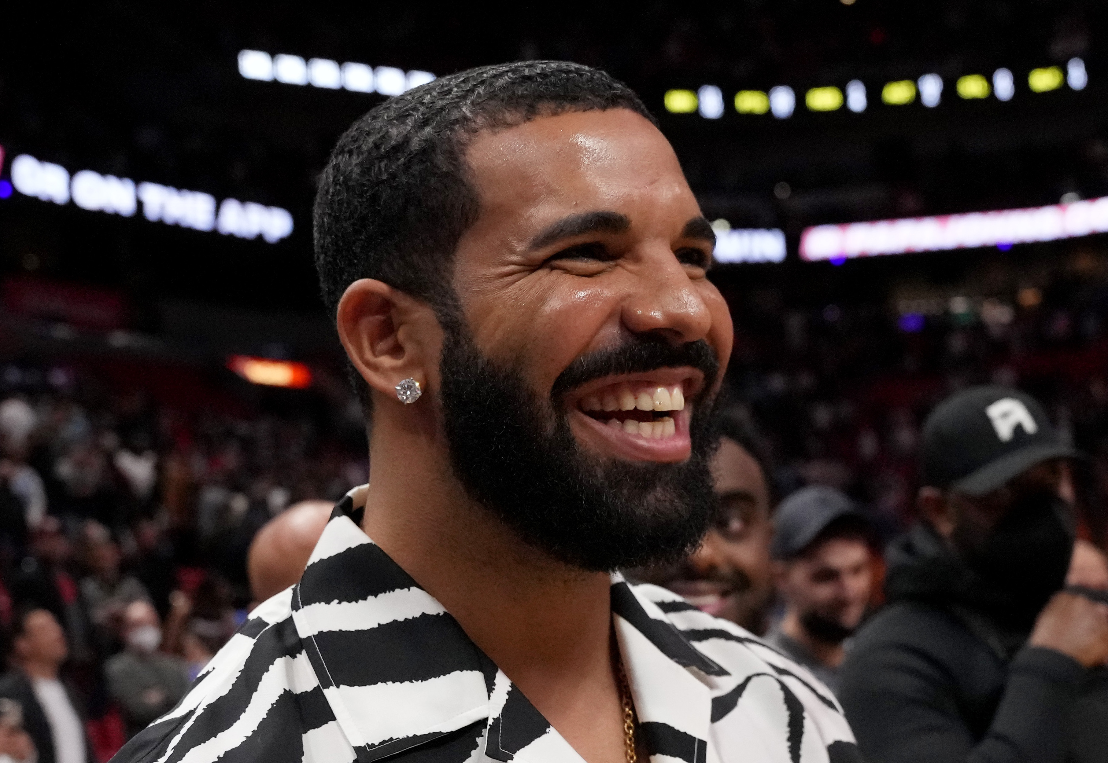 Drake Debuts Certified Lover Braidlettes, Sparks Hilarious Chaos