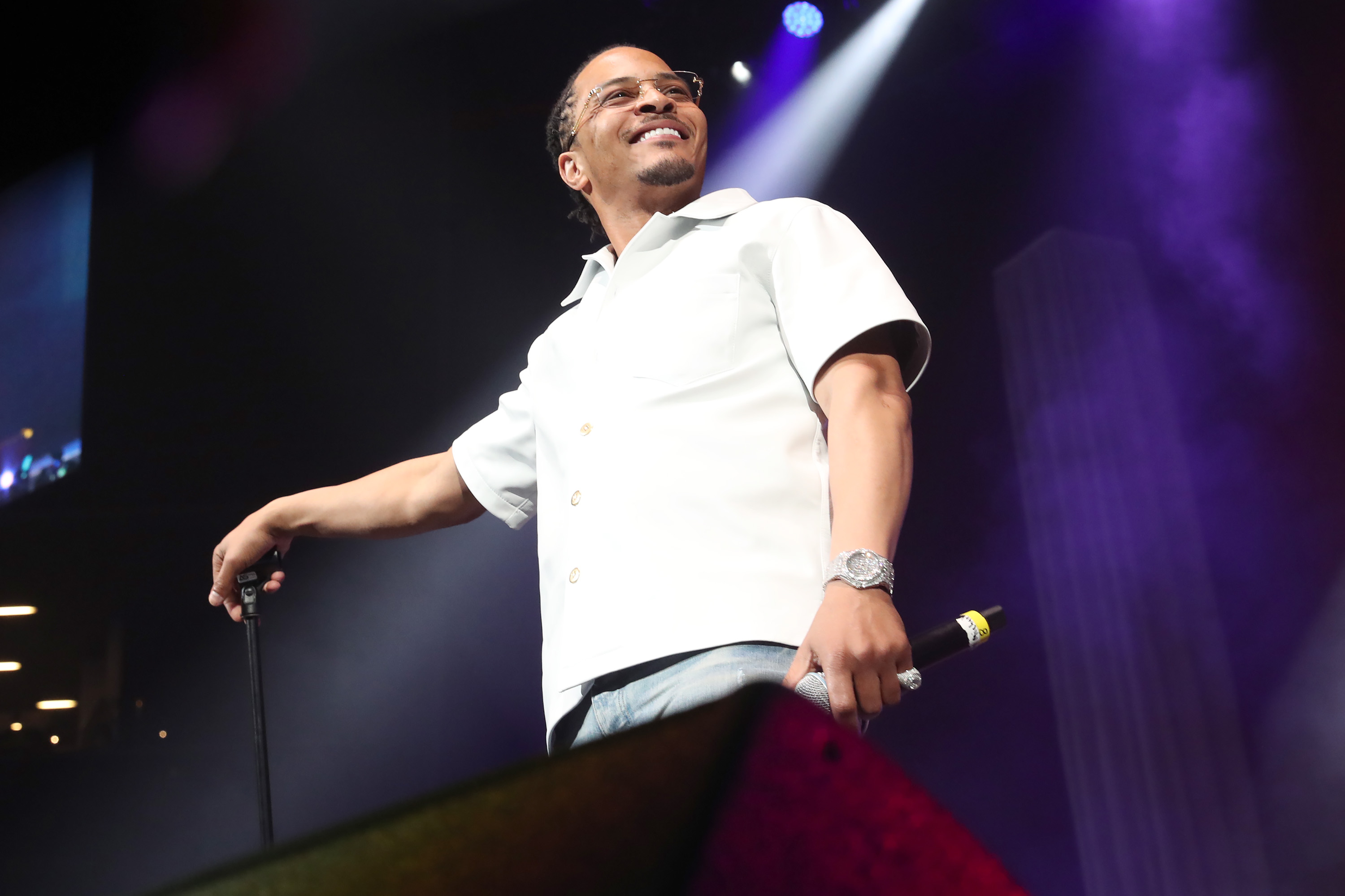 T.I. Claims Boos At NY Comedy Show Were ‘Premeditated' And 'Personal'