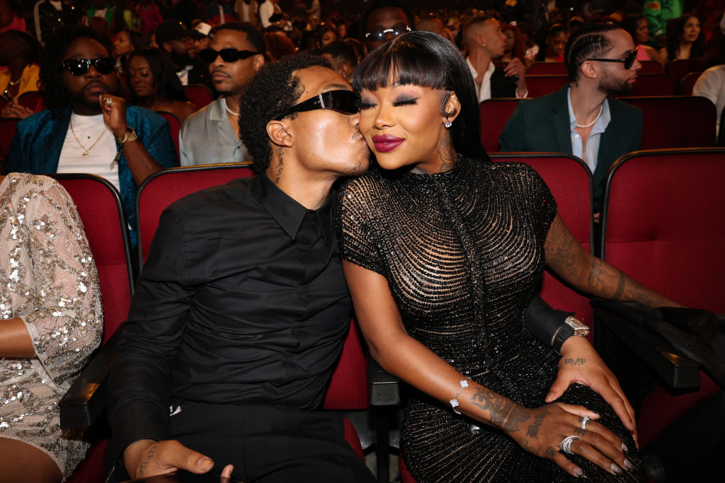 Summer Walker Seemingly Announces Her Split From Lil Meech