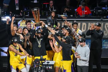 The Lakers Win The NBA's First Ever In-Season Tournament