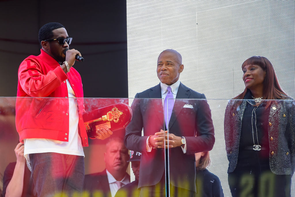 Diddy Returns Key to the City of New York