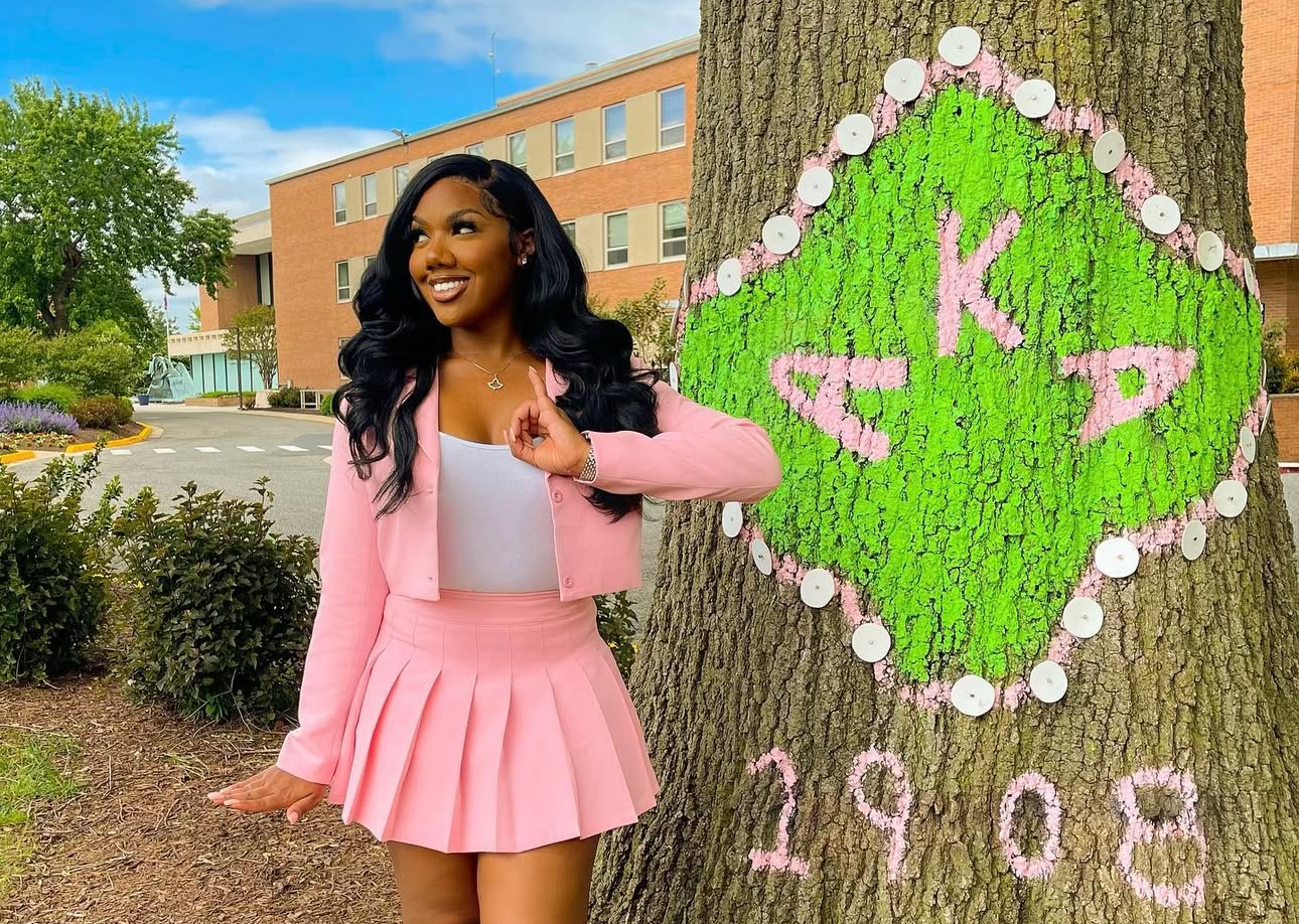 Page 4 of 30 - Mirror-Mesmerizing AKAs Exemplifying Excellence In The ...