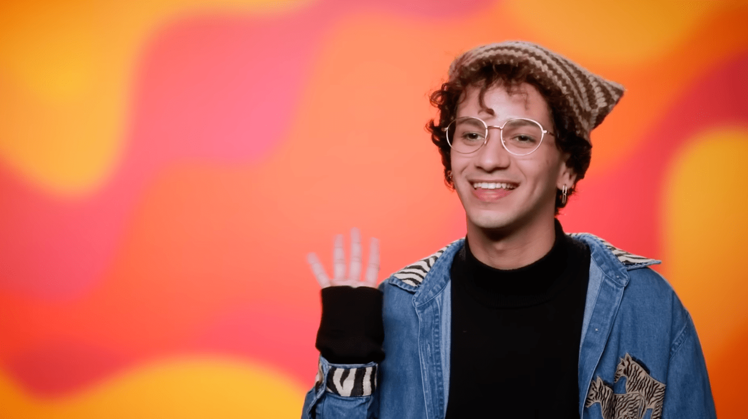 'RuPaul's Drag Race' Exclusive Clip: Suzie Wants Her Third Win