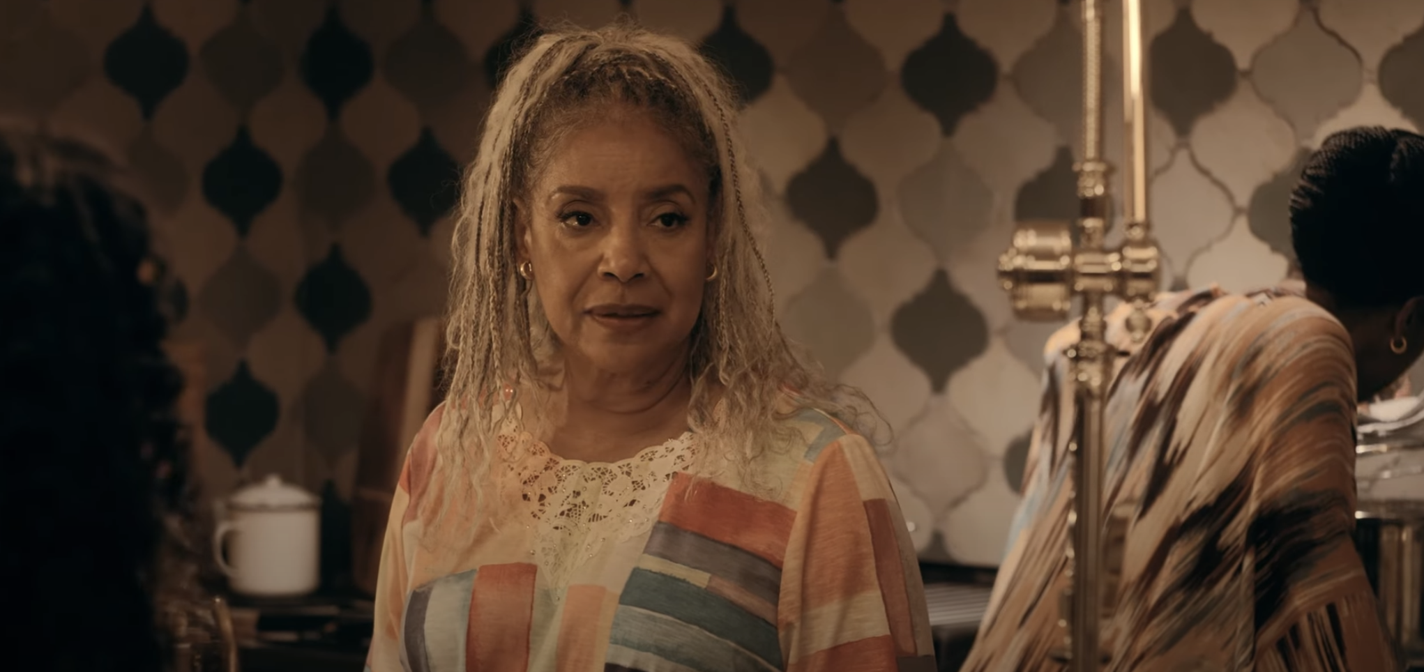 'The Chi' Clip: Zeke's Mom Questions His Interracial Relationship