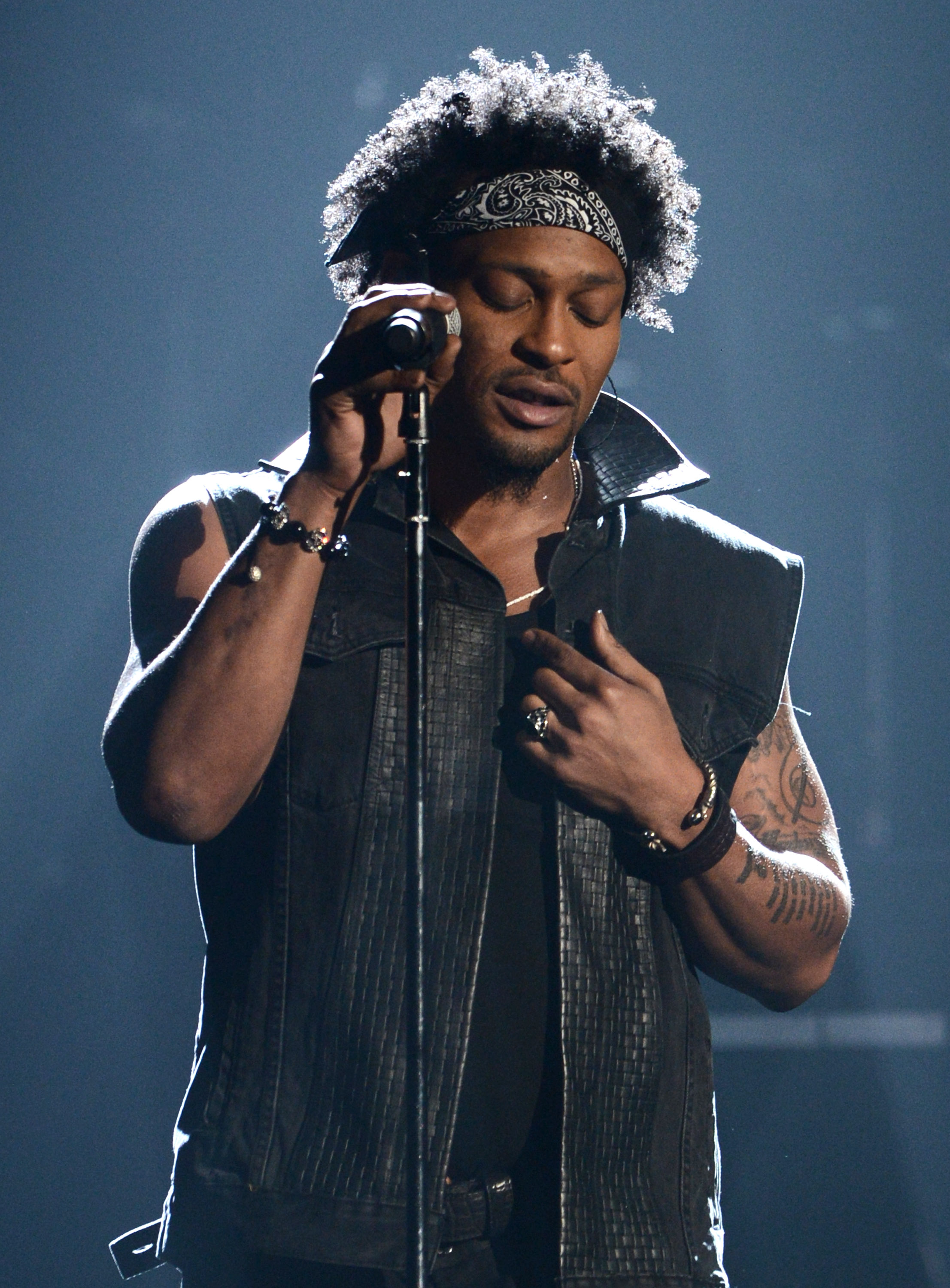 Remembering A Legend: 10 Of The Best D'Angelo Songs